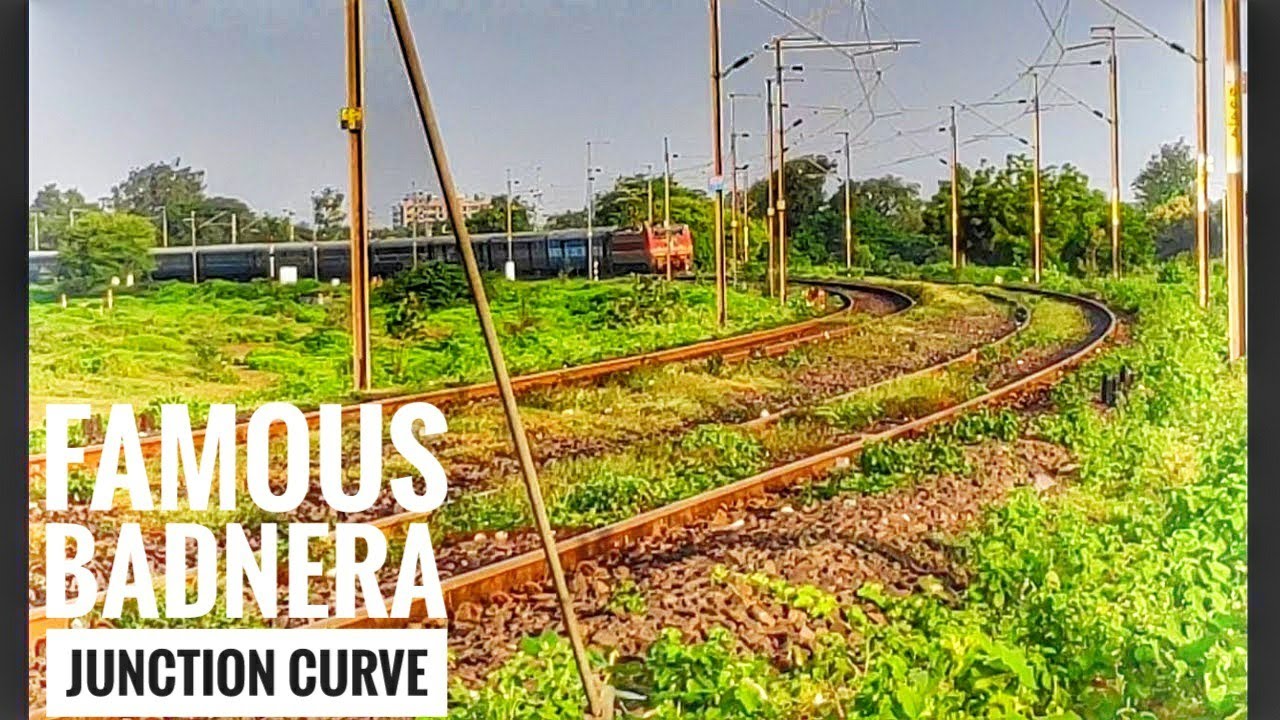 Porbandar - Santragachi Kavi Guru SF Express with SRC WAP-4 #22600 at ...