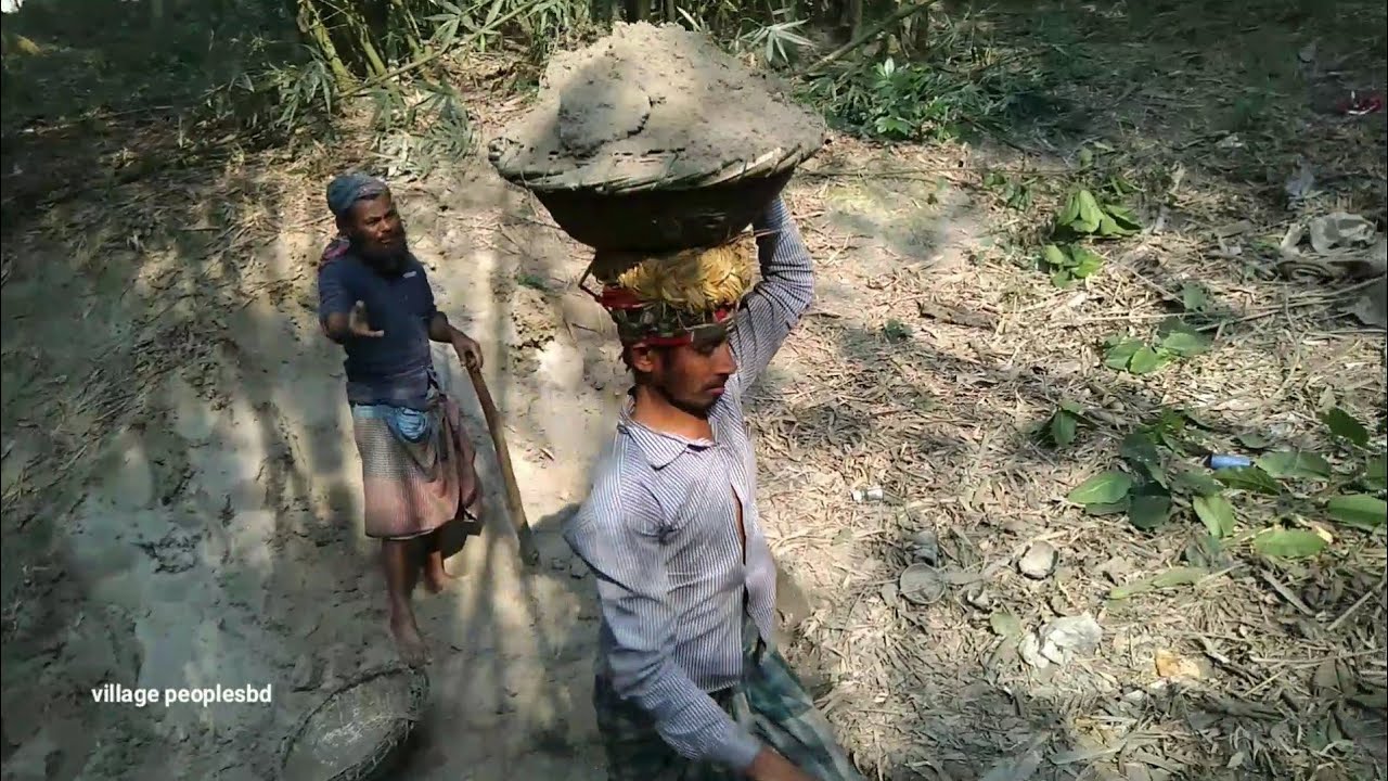 making soil foundation for village house | primitive survival technique ...