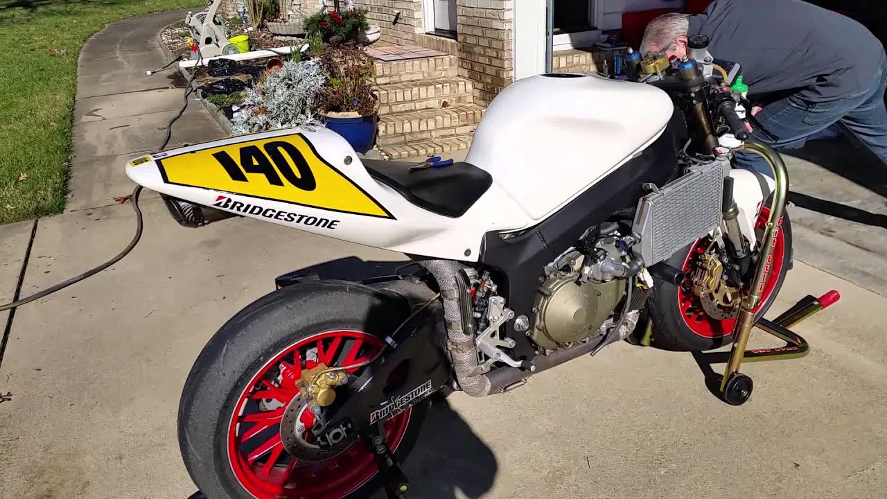 RC51 SP2 Unknown Undertail - YouTube