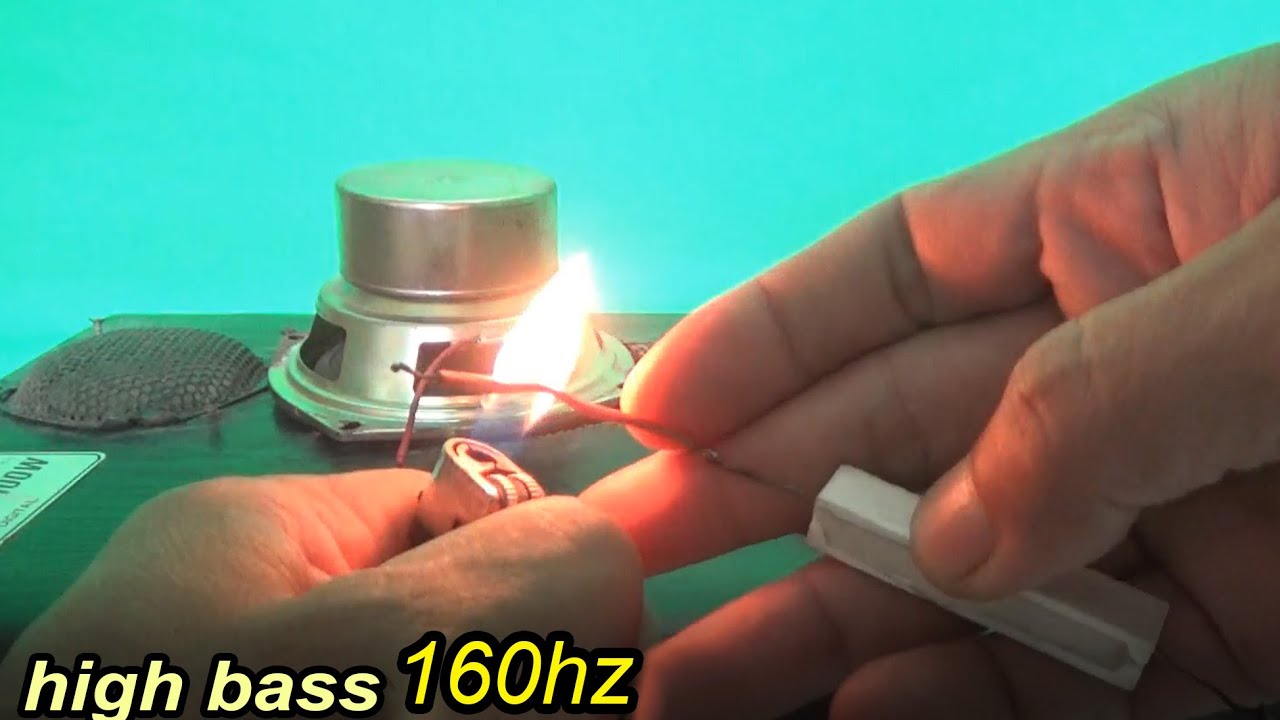 high bass increase how - mid speaker, 330uf capacitor 2 tips - YouTube