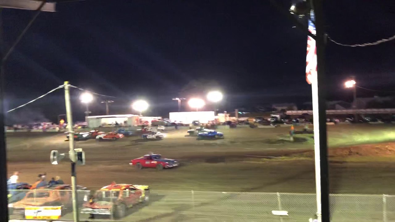 Figure 8 racing in Nashua Fair @ 6:30pm 8/31/19 Stock Feature Pt 1 ...