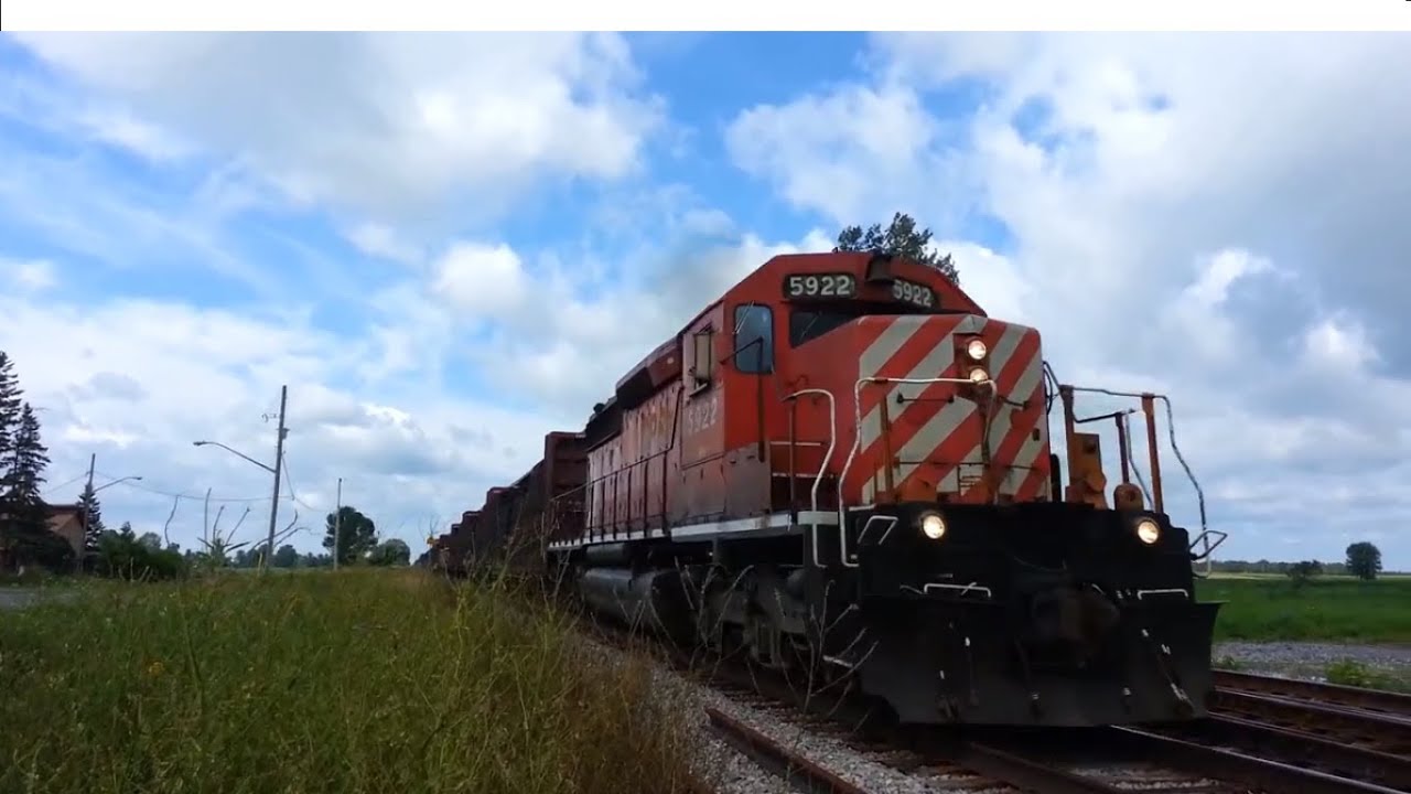 CWR! CP 5922 Leads CWR East Through Finch! - YouTube