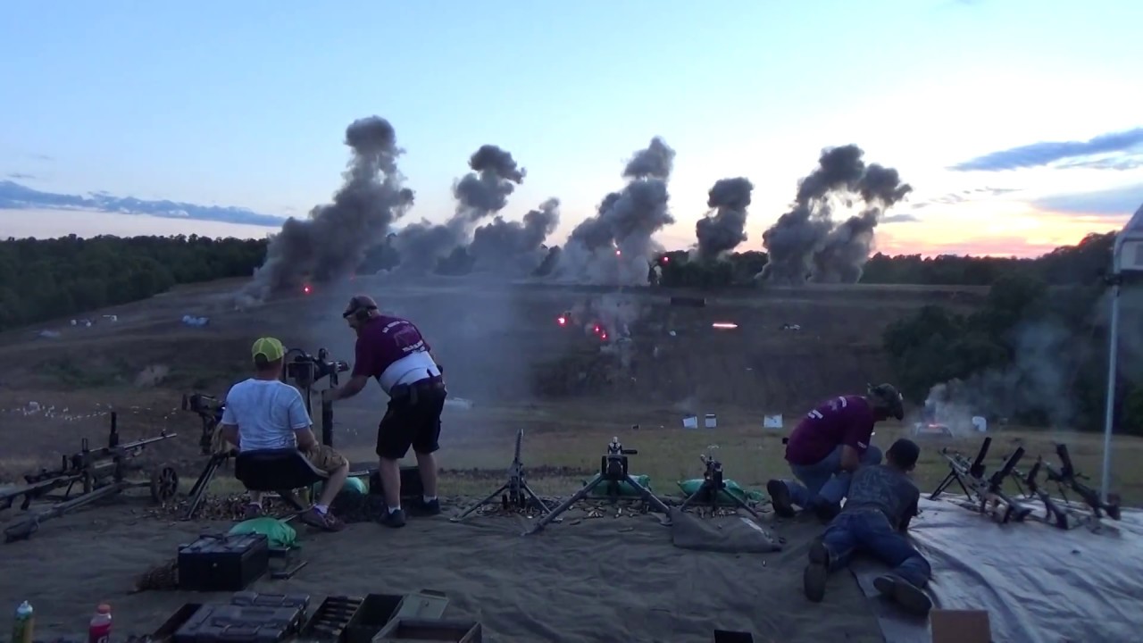 Oklahoma Full Auto Shoot-Start of Night Firing - YouTube