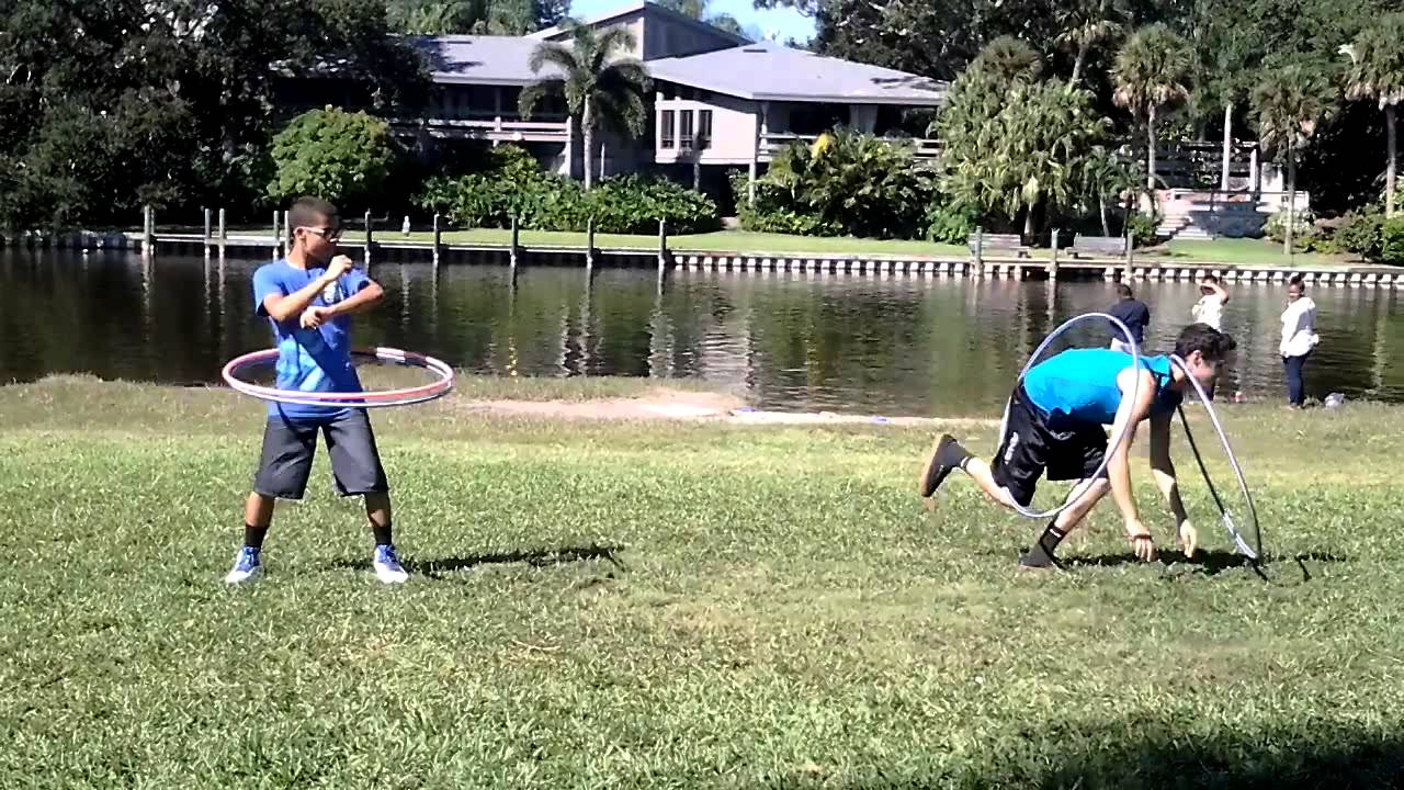 Noah won hula hoop contest (2) - YouTube