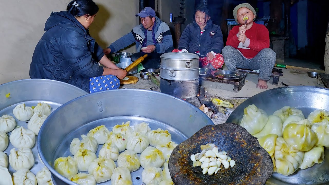 Veg MO:MO cooking for our children because they love MO MO || village ...