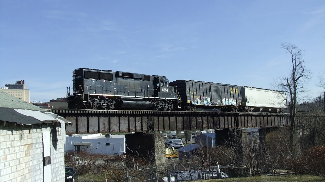 [4K60] Chasing CLXX GP59 4551 on Allegheny Valley Railroad's AVR-3 ...