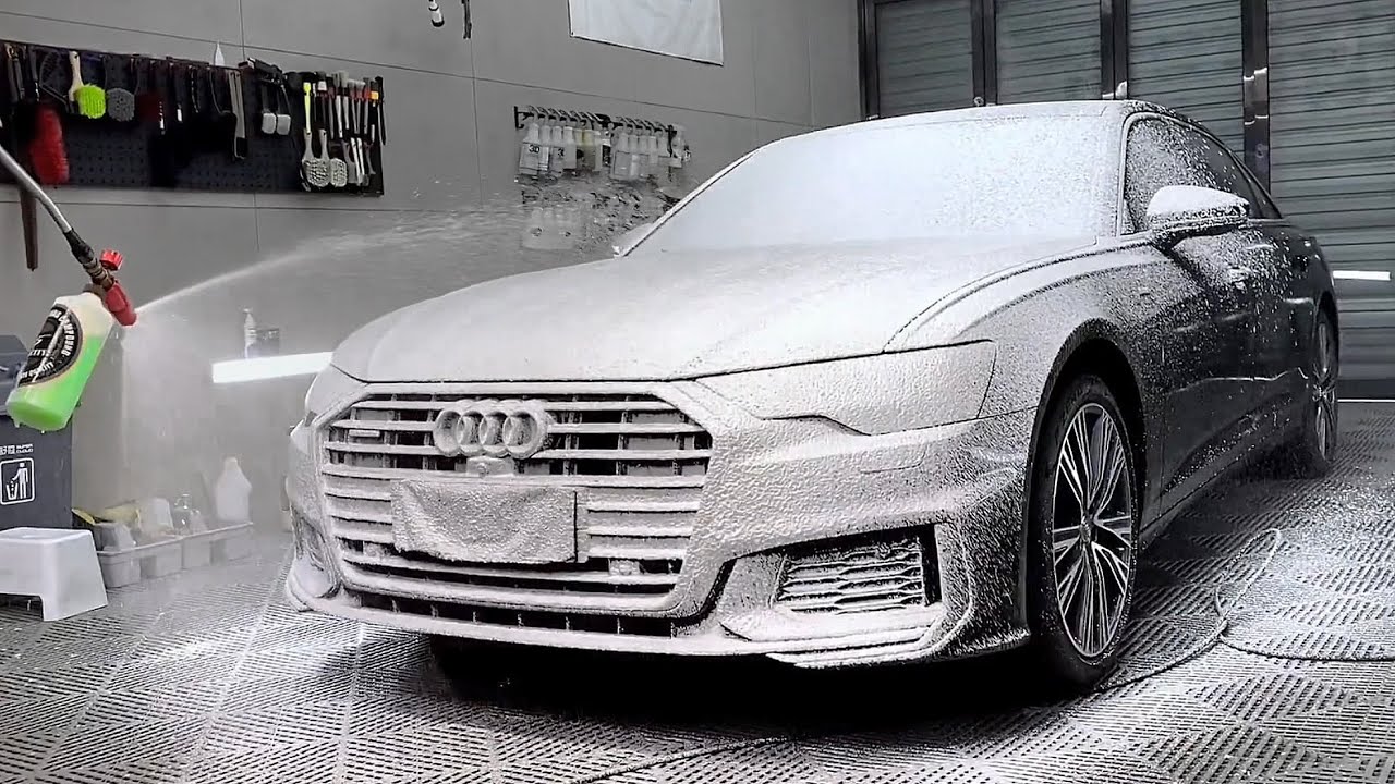 Audi Detailing: Deep Exterior Cleaning & Foam Wash - YouTube