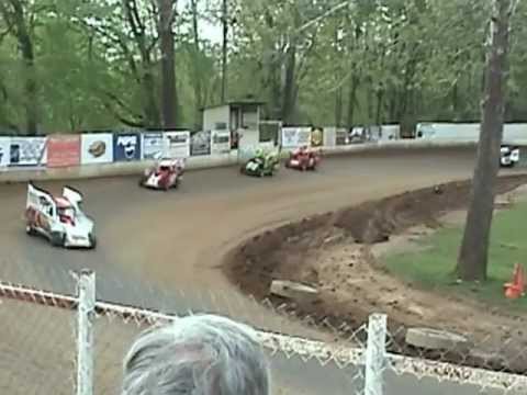 Tobias Slingshots senior division 5-5-12 Shellhammers Speedway - YouTube