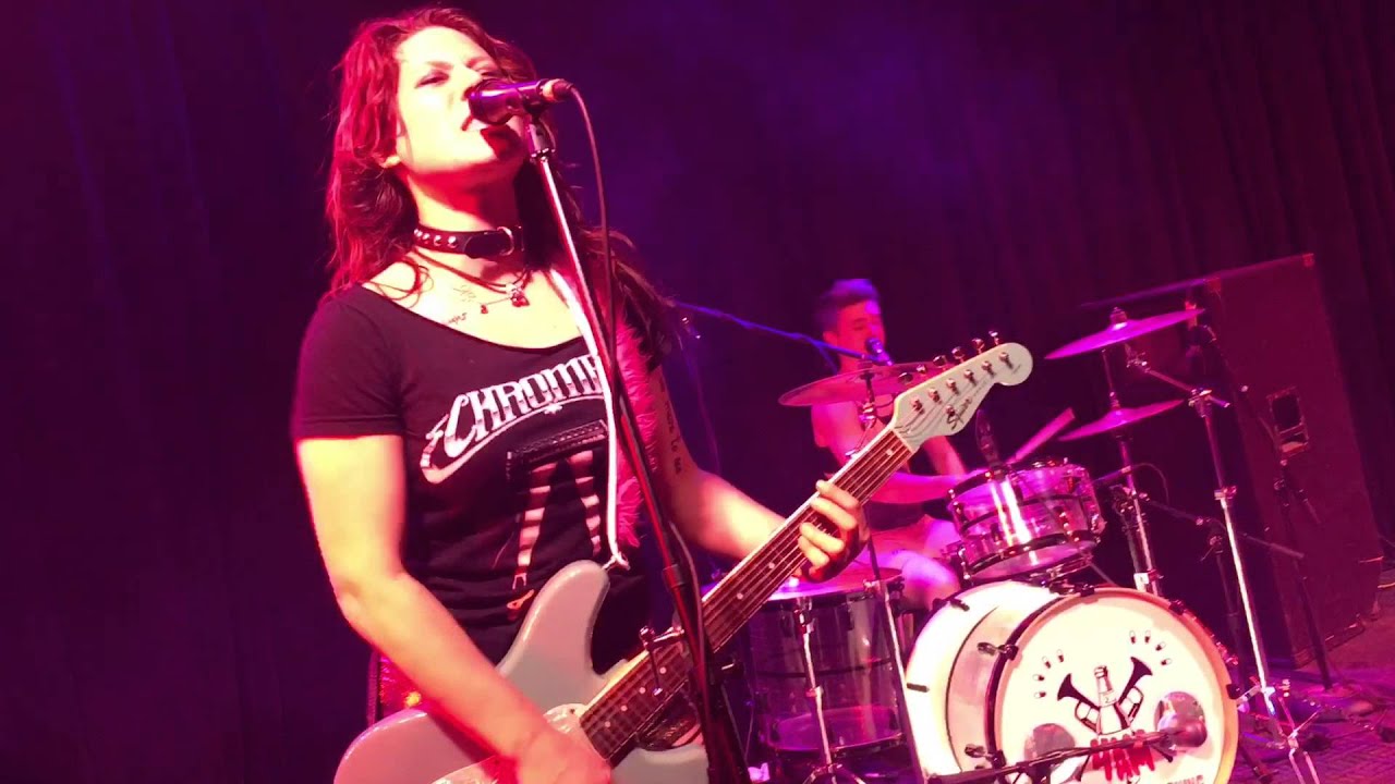 Damsel Trash - More Drunk, Less Pregnant - YouTube