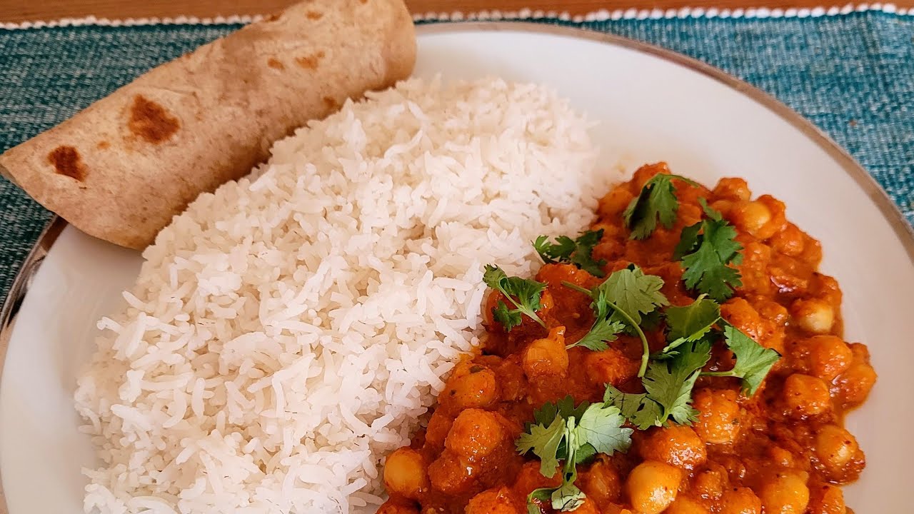 kale chane with rice and roti - YouTube