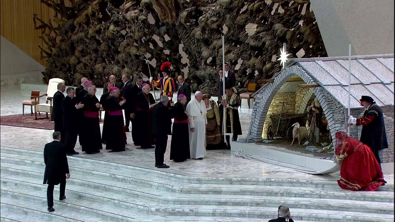 El otro gran pesebre del Vaticano, el del Aula Pablo VI - YouTube