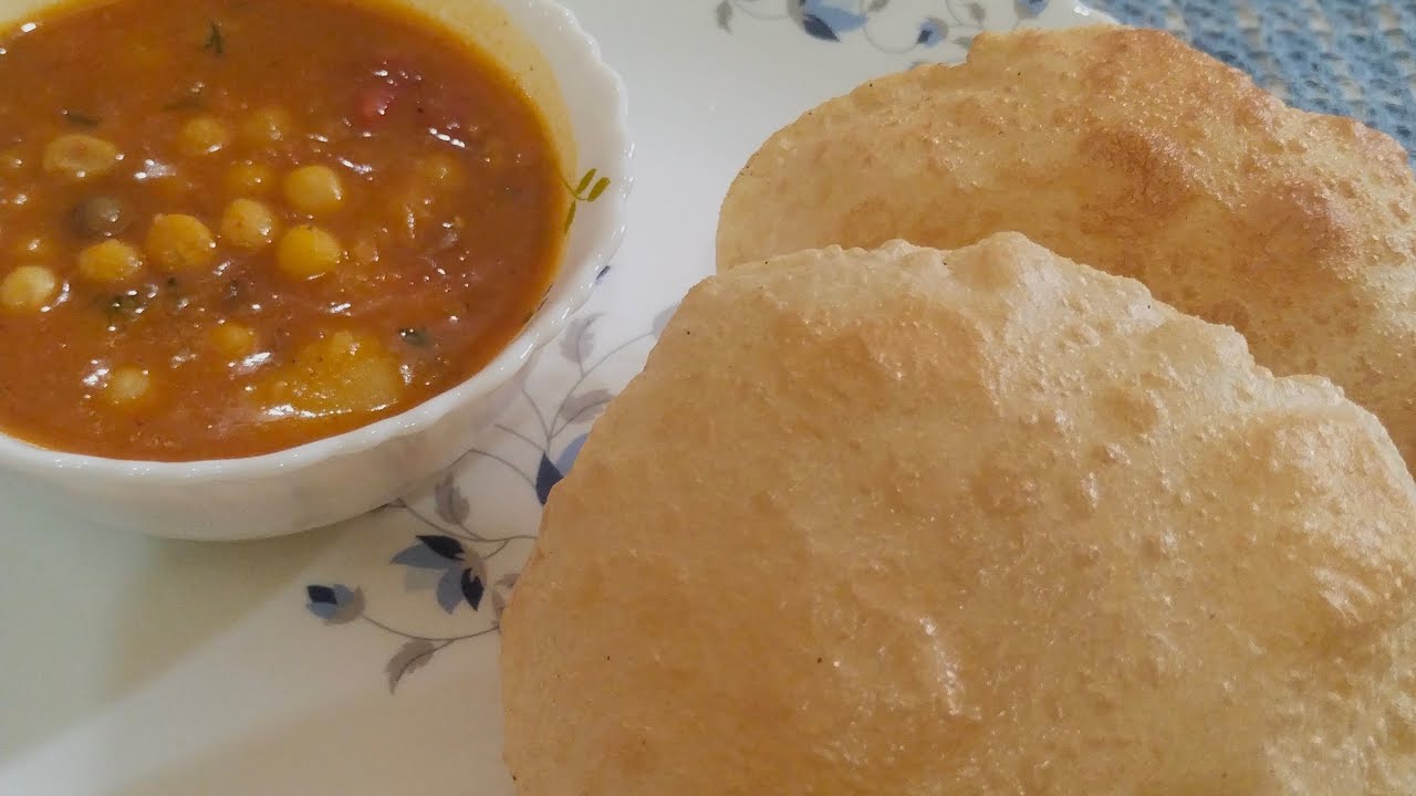 #bengali style luchi ghugni #recipe - YouTube
