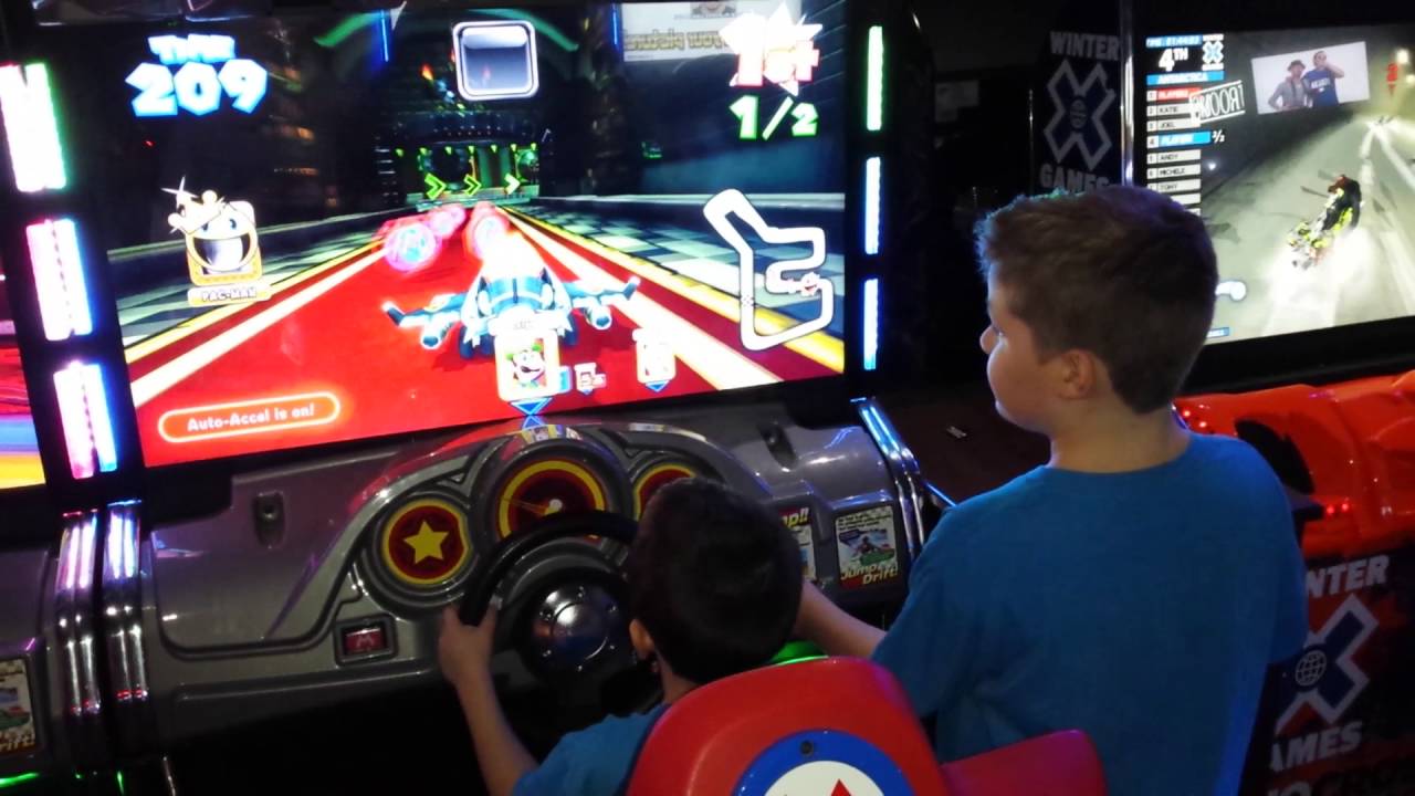 Mario Kart at Dave & Buster's - YouTube