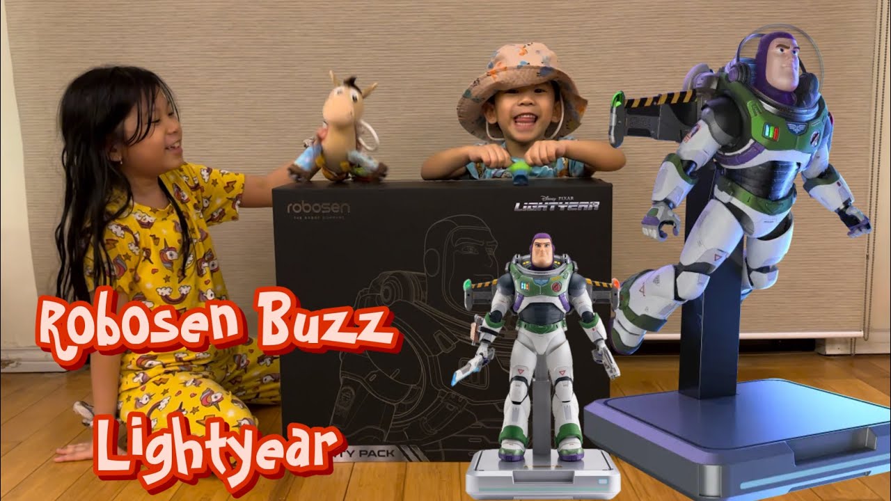 Awesome Buzz Lightyear Robot by Robosen l Kids Toy Review - YouTube