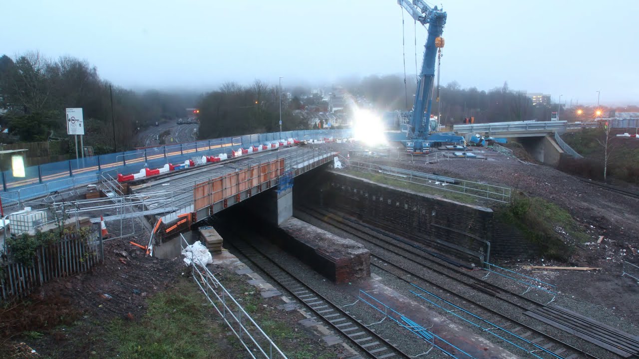 Time-Lapse Example: Cardiff Road Bridge Replacement, Newport - YouTube