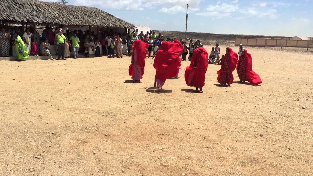 Baile Wayuu - YouTube
