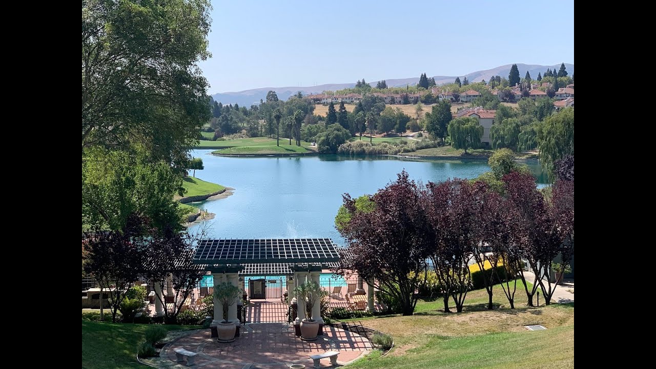 Exquisite lake views with many updates located in Canyon Lakes gated ...