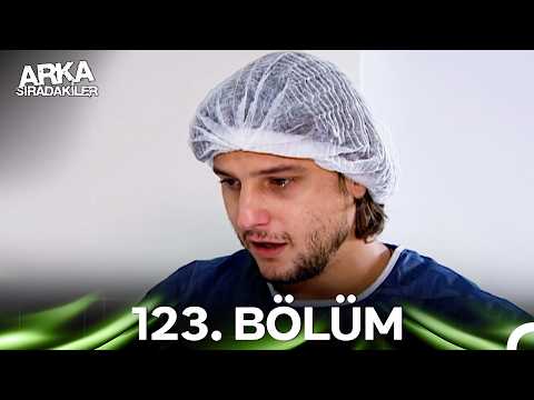 Arka Sıradakiler 123. Bölüm