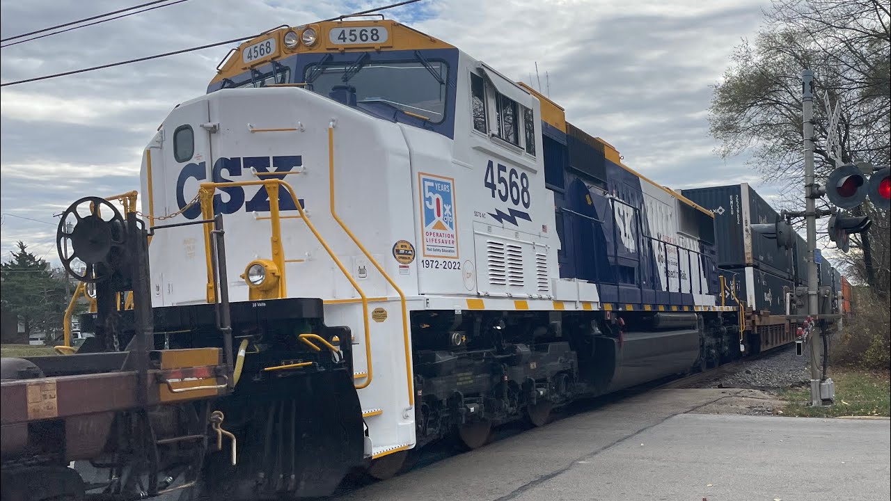 CSX I141 FLYS Through North Road at MP 98 with cool K5HL and CSX 4568 ...
