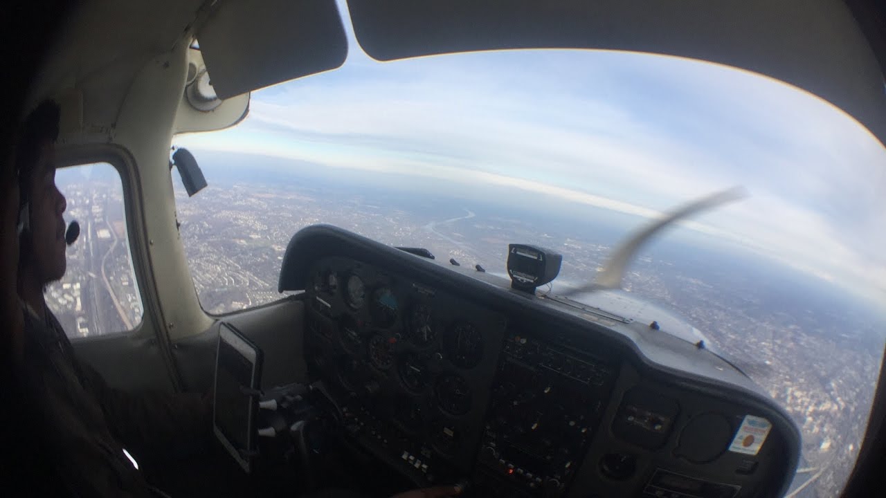 Flight Short: RUNWAY 22 APP at N51 - YouTube