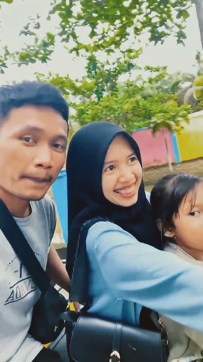 Bersama keluarga kecilku. 🥰 - YouTube