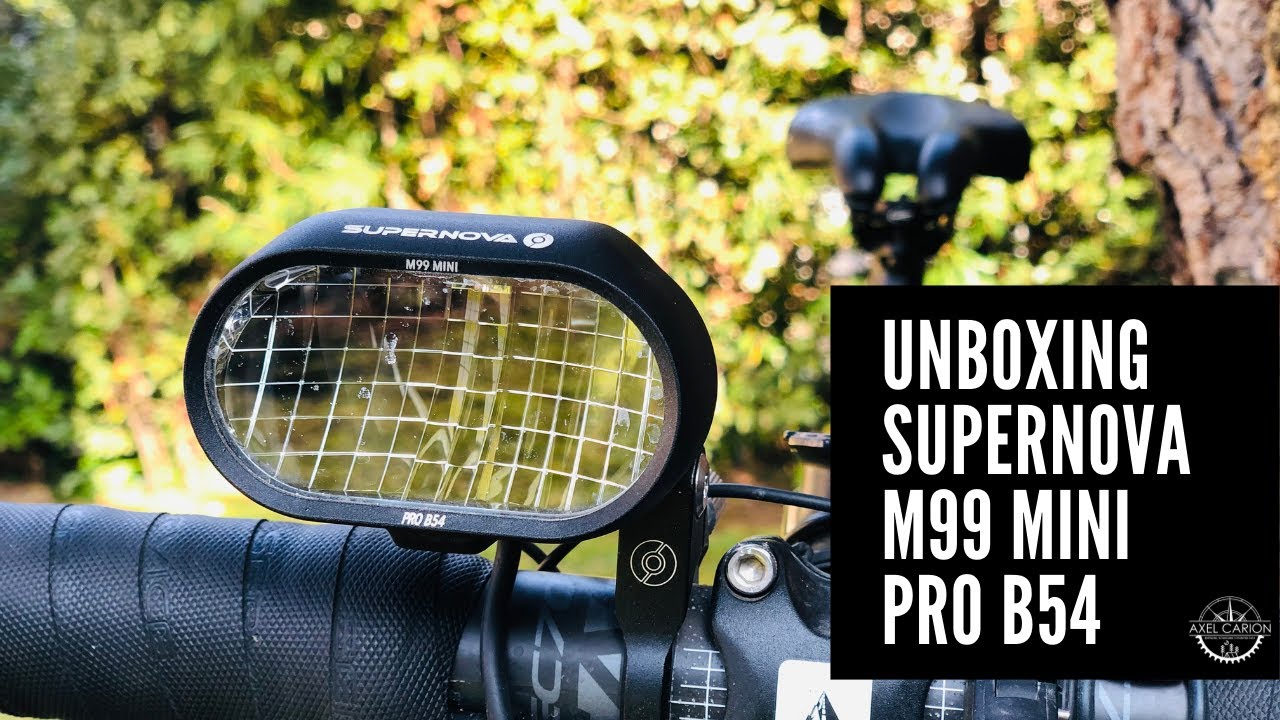 UNBOXING phare Supernova M99 mini pro B54 - YouTube