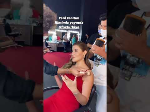 Merve Yıldırım Kırmızı Elbise