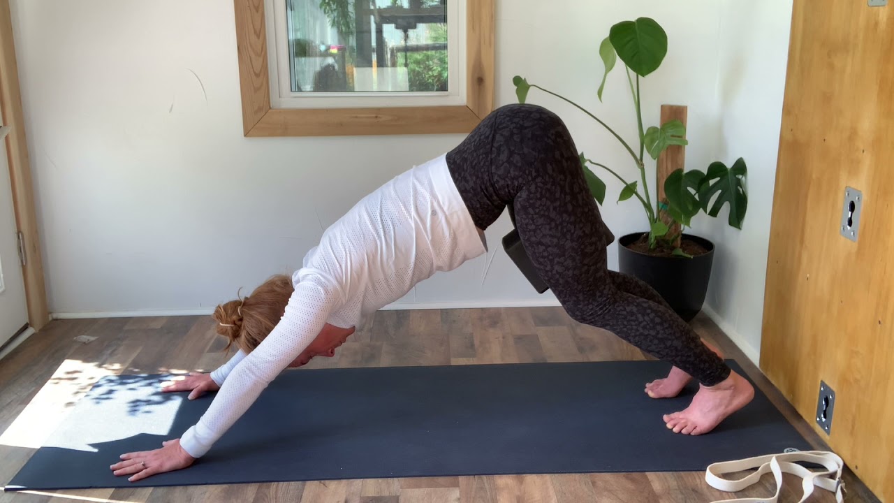 Yoga Practice for SacroIliac Joint (SI Joint) Stability - YouTube