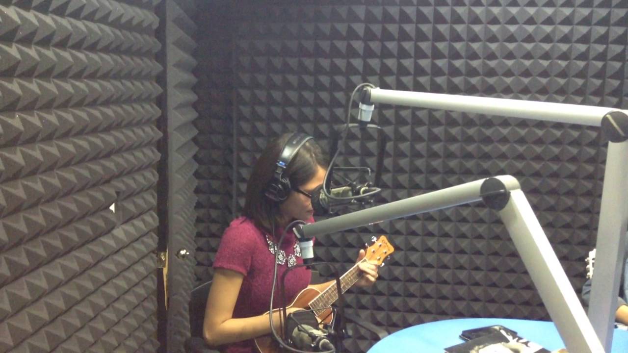 Andrea Puga en Lado B - YouTube