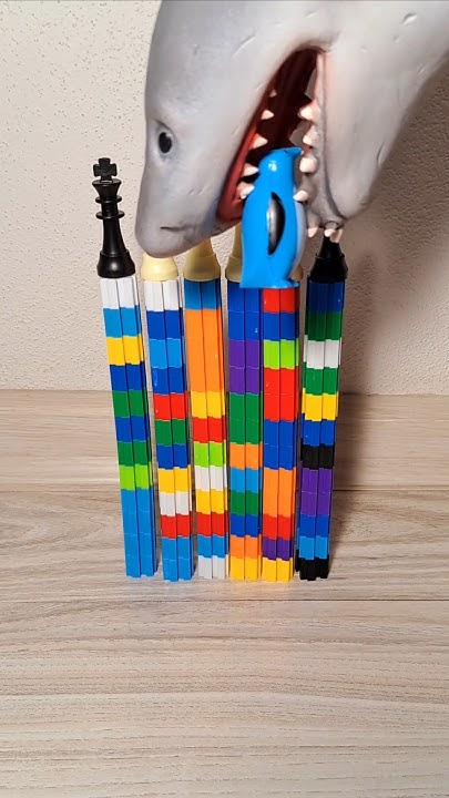 oddly satisfying ASMR Lego Satisfying 🌈🦈🌈 #oddlysatisfying - YouTube