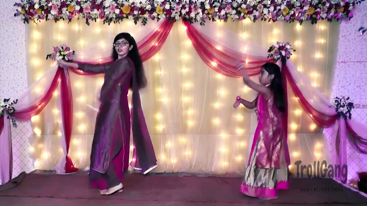 Otilia Bilionera Dance by Saba & Suha (trollgang) - YouTube