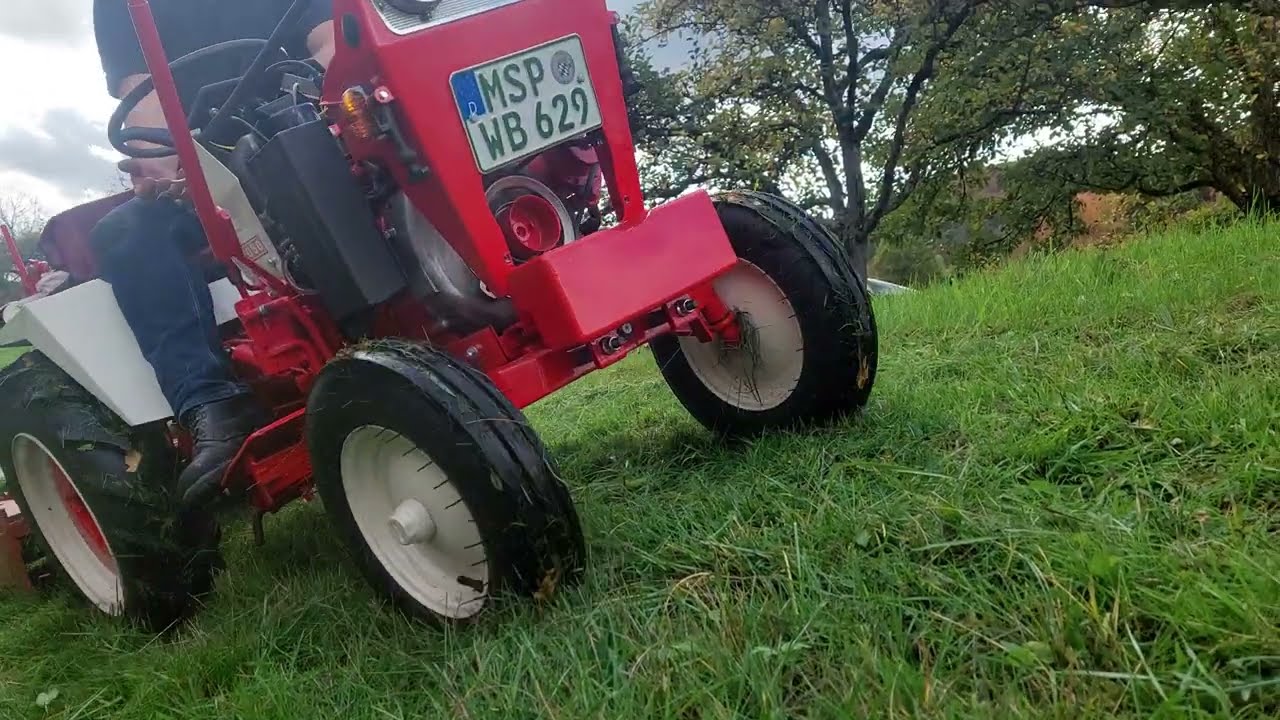 Gutbrod 1050 Nach Restauration am Mulchen - YouTube
