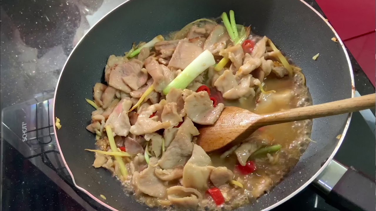 Ginger-Spring Onion pork - YouTube