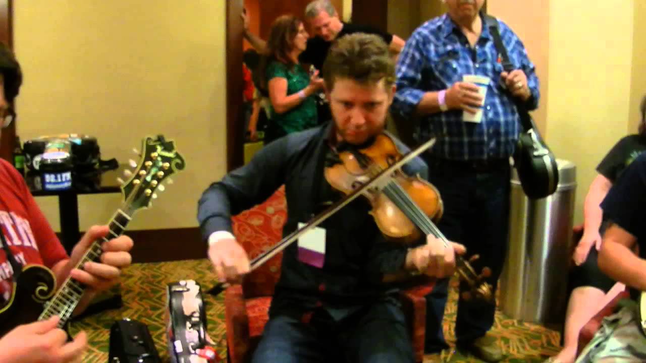 Bill Cheatham - IBMA 2014 jam - YouTube