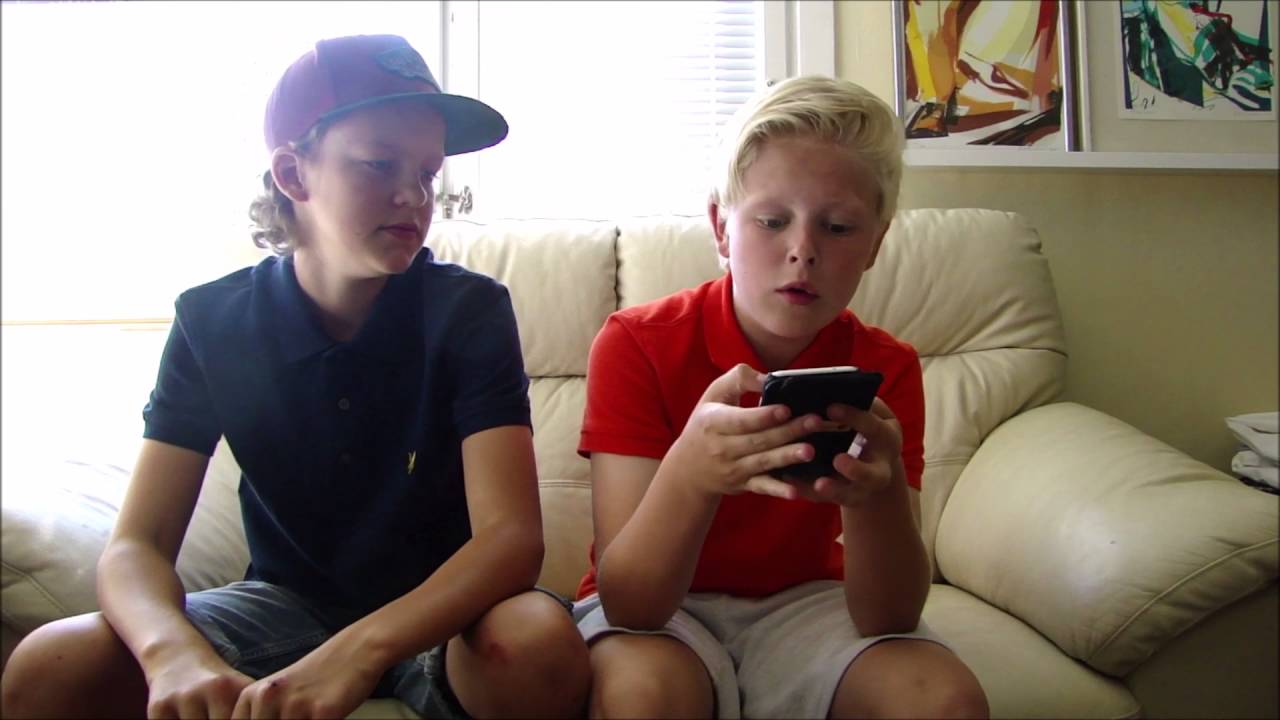 Snapchat Q/A | "Gillar ni snopp" | (Glömde Introt/Outrot)📱 - YouTube