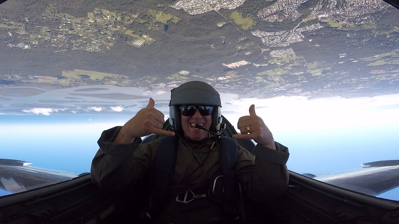L-39 Albatros Jet Fighter Pilot Experience - Brisbane 7/5/17 - YouTube