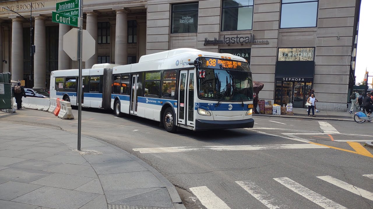 MTA NYCT Bus: 2012 New Flyer "Xcelsior" XD60 #4714 On The B38 - YouTube