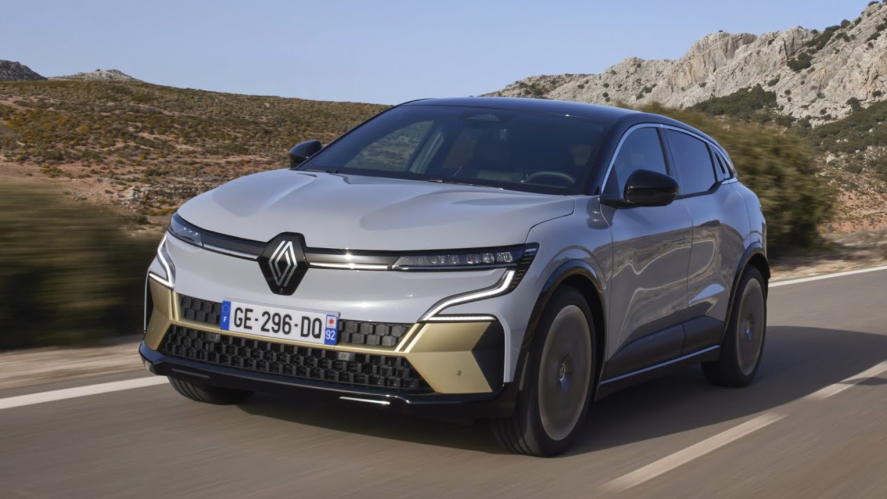 New Renault Mégane E-TECH Electric 2022 (Techno Version) | Rafale Grey ...