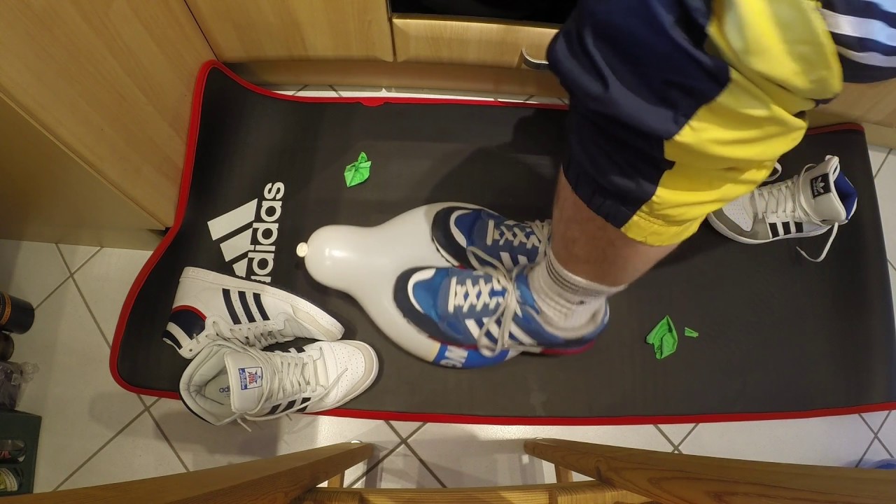 adidas ZX 750 blue white stomp balloons - YouTube