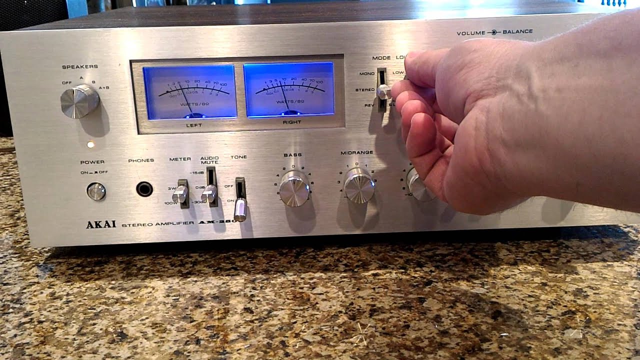 Akai am 2800 integrated amplifier