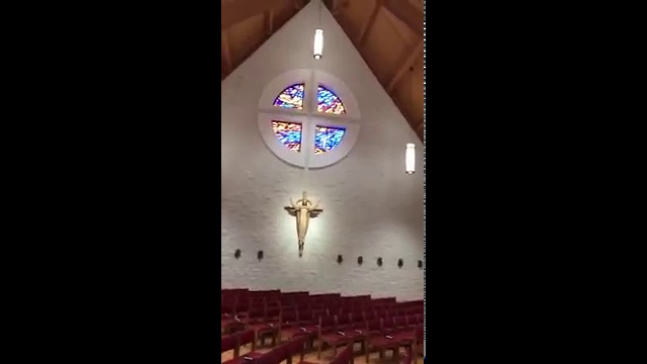 Inside Of The BEAUTIFUL St James Church In Novi, Michigan - YouTube