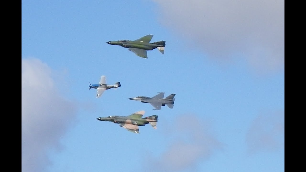 United States Air Force Heritage Flight Duluth Air show 2012 - YouTube