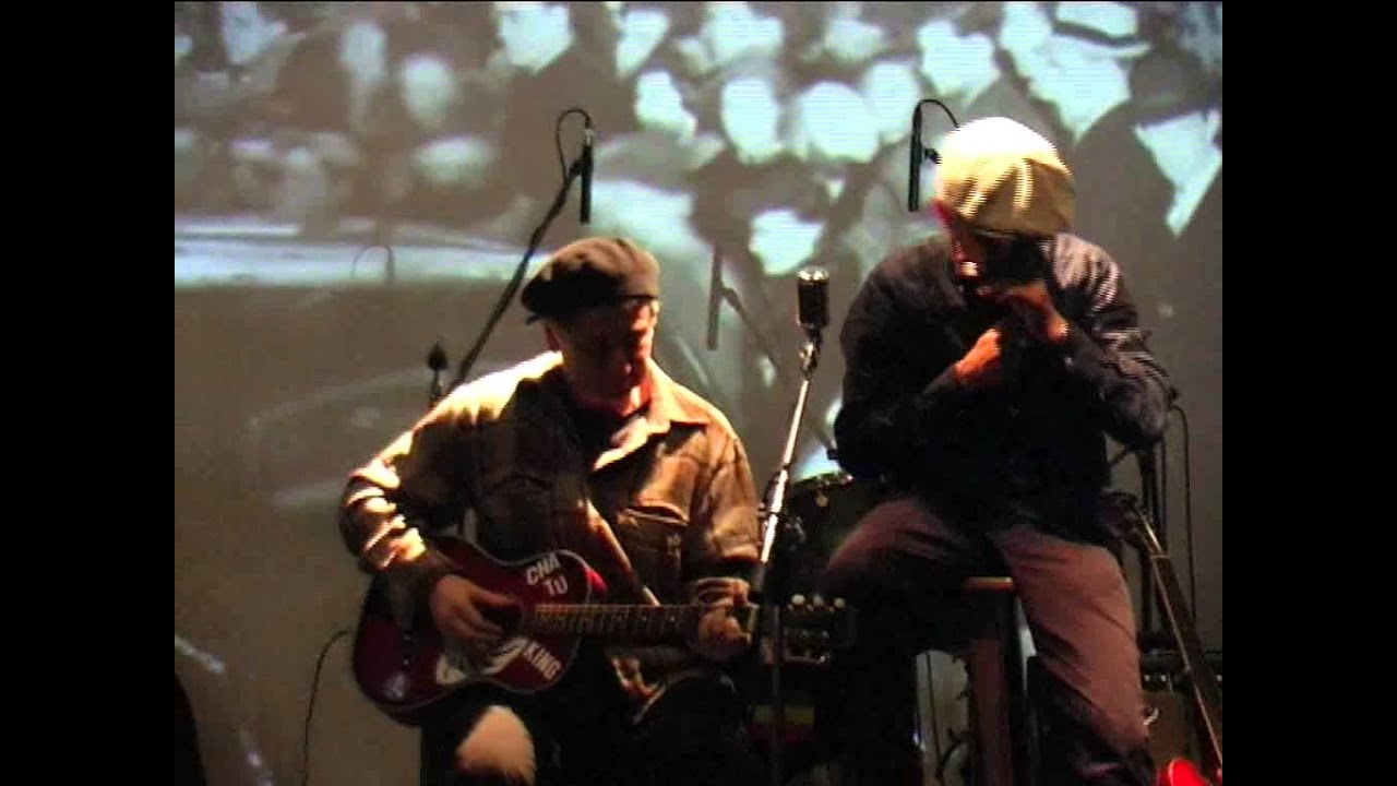 Max Prandi feat. "Harmonica Slim" Semeraro - You Gotta Move - YouTube