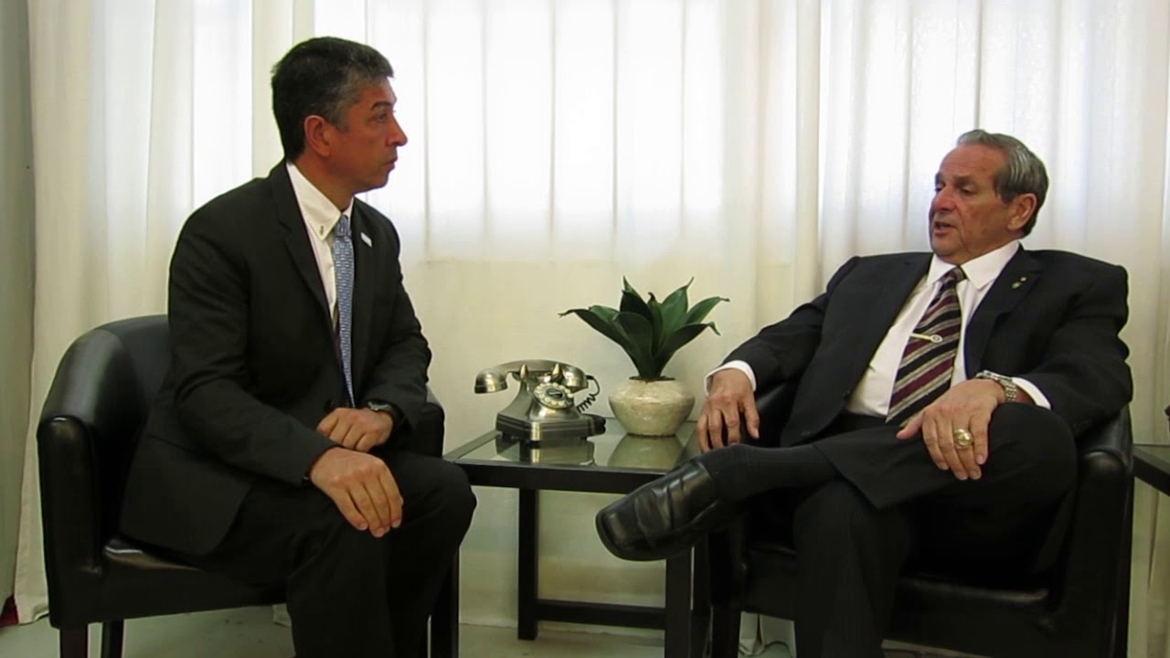 Entrevista a Félix Rodríguez, agente de la CIA que capturó al Che ...