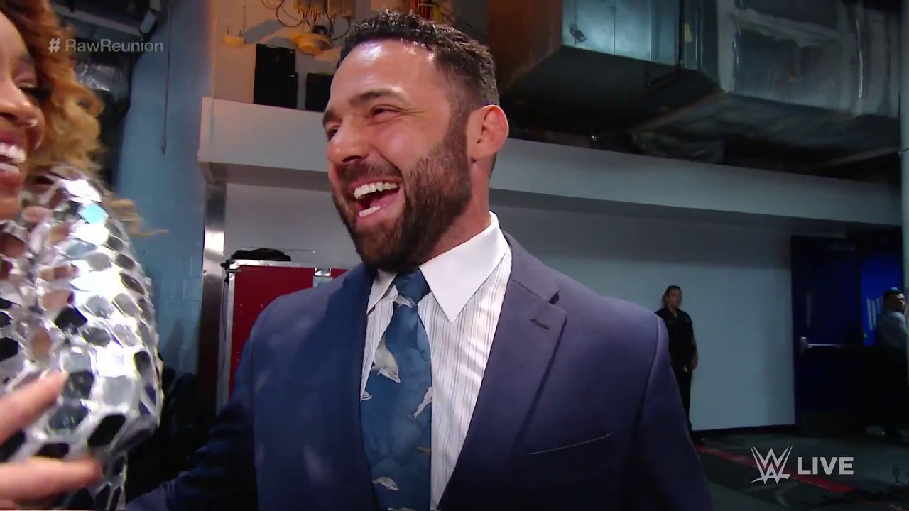 Santino Marella unleashes the cobra for Alicia Fox & Torrie Wilson Raw ...