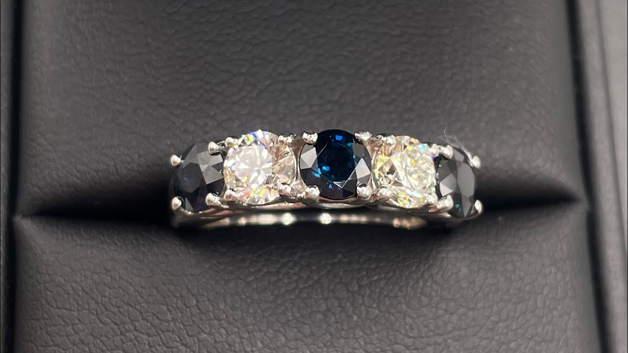 Diamond Dave’s exclusive - YouTube