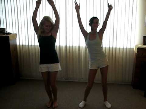 crazy girl dancing to california girls - YouTube