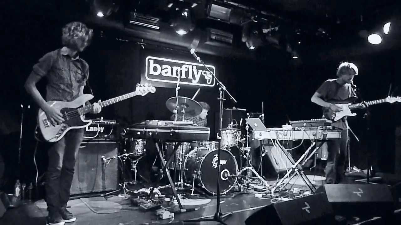 Tall Ships : Chemistry : Camden Barfly 25 April 2011 - YouTube