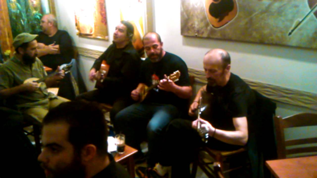Φυσικα Ρεμπετικα - Μαυρα ματια μαυρα φρυδια live στο τσιπου.ταπας ...