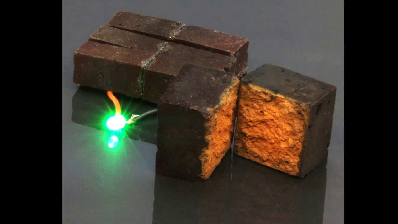 Energy storing bricks - YouTube